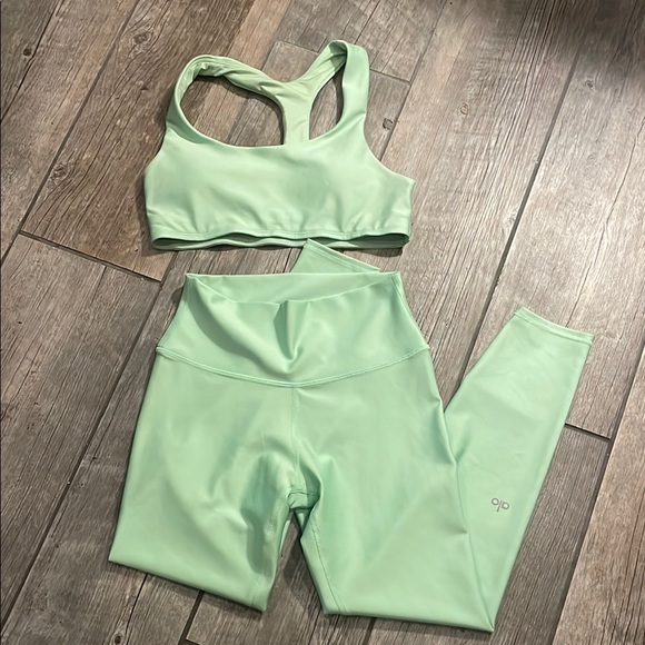 ALO Yoga | Pants & Jumpsuits | Alo Yoga Light Green Activewear Set ...